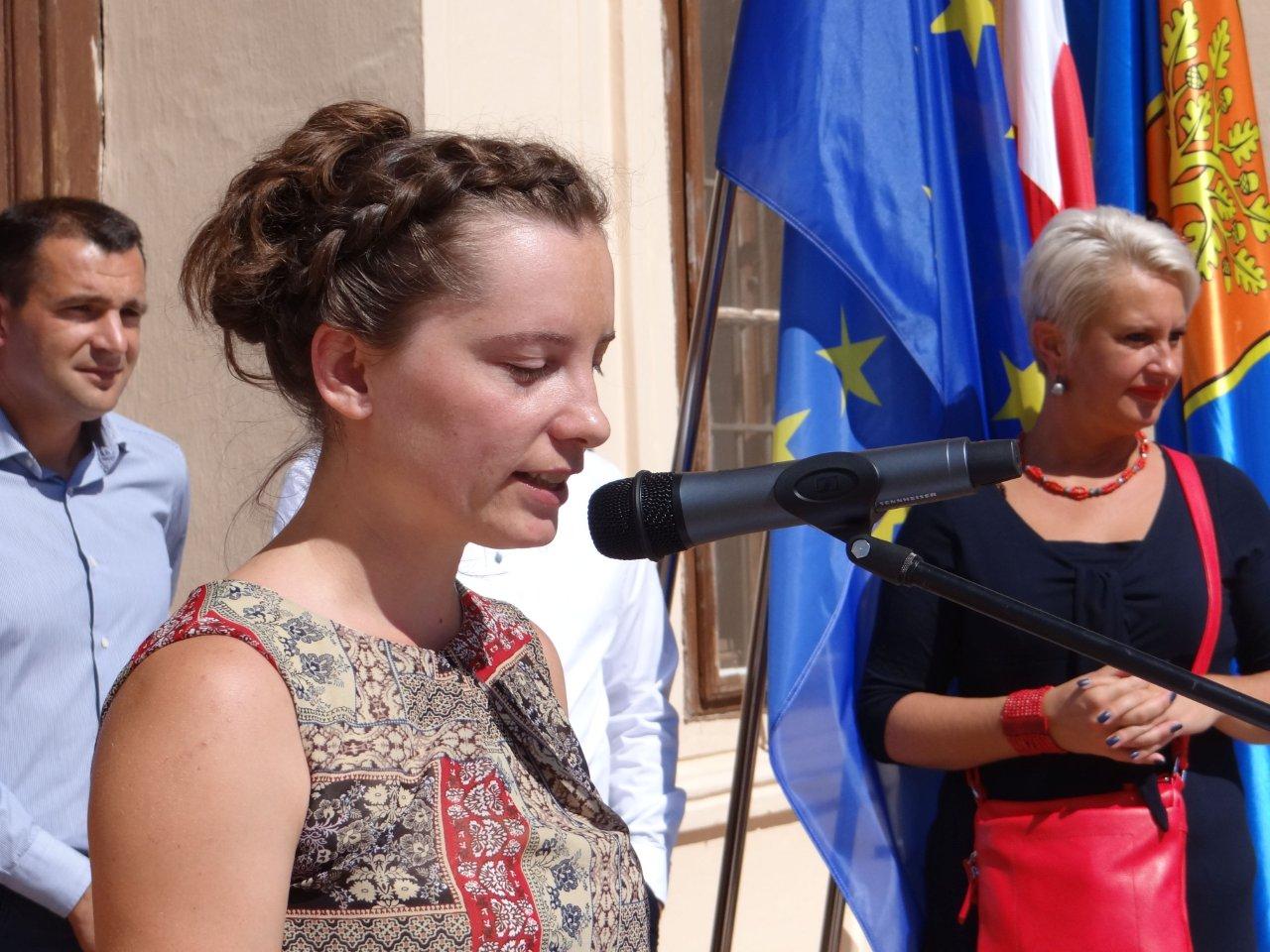 Mlada voditeljica Janja Kovač iz D. Dubrave: preko kulture do politike ...