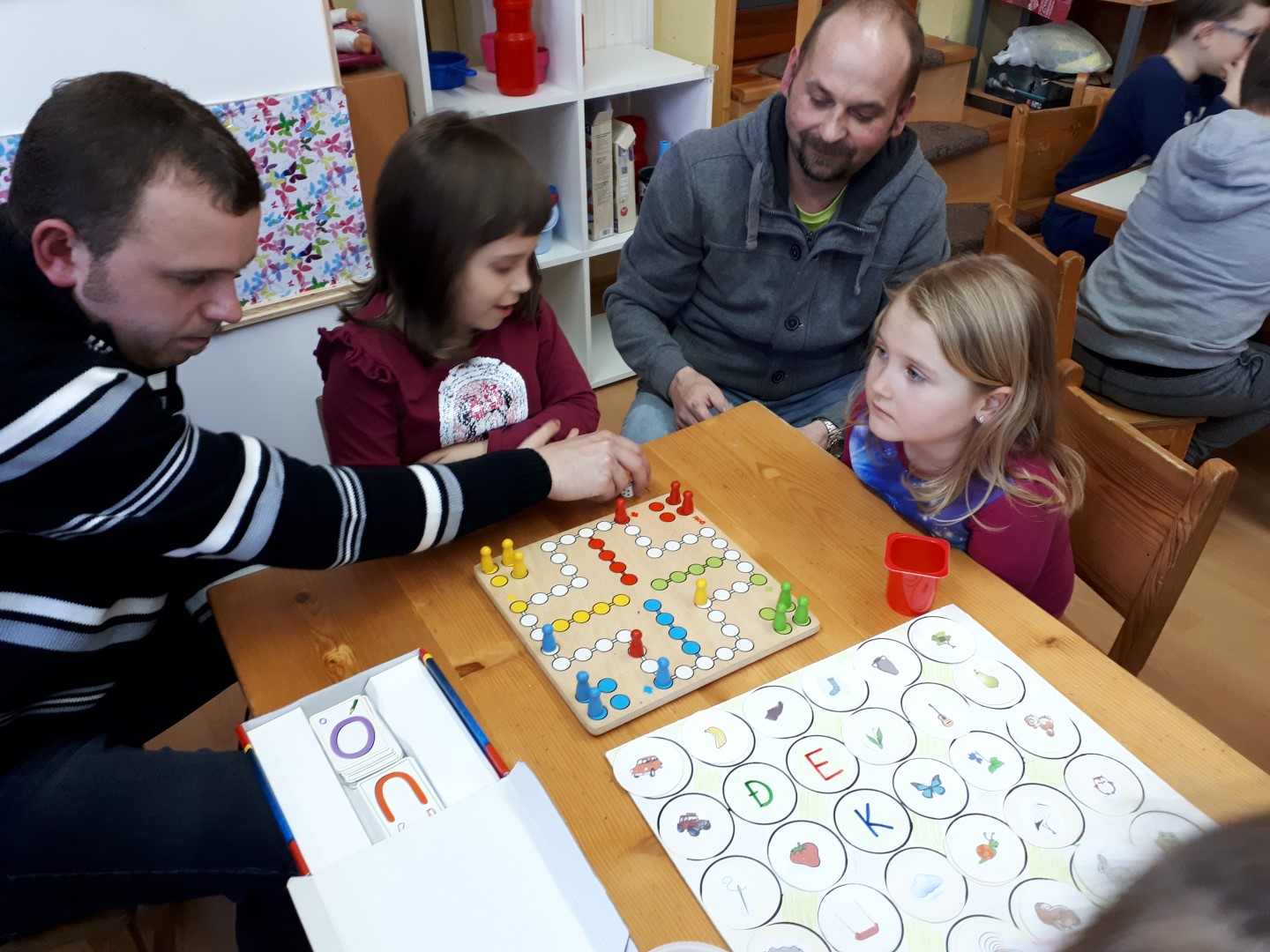 Dječji vrtić Ribica iz Žabnika: Tata, evo ti diploma!